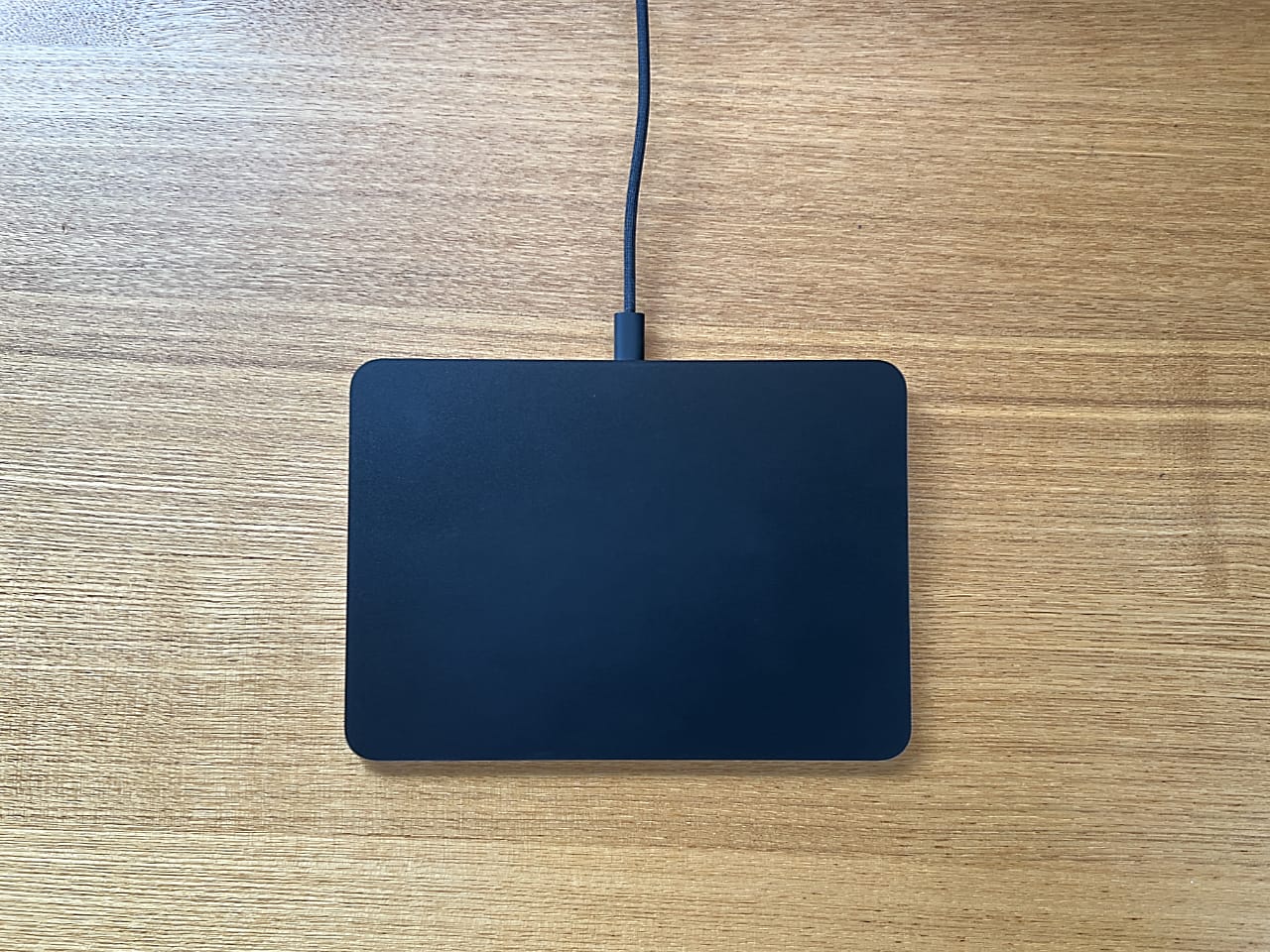 Magic Trackpad 3 ブラックレビュー！変更点とメリット・デメリット | シキログ