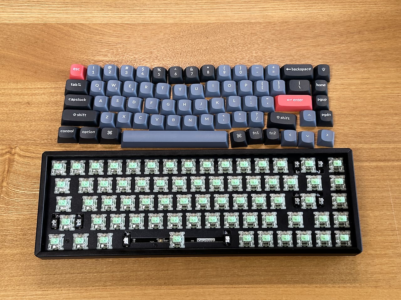 レトロキーキャップでキーボードをイメチェン！【Keychron OEM profile PBT Retro Keycap Set 】 | シキログ